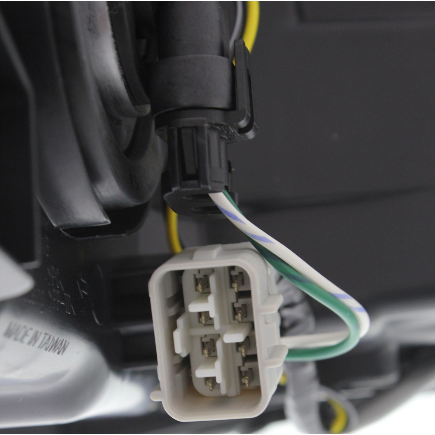 Headlight Set For 2013-2014 Subaru Outback Legacy Left and Right With ...